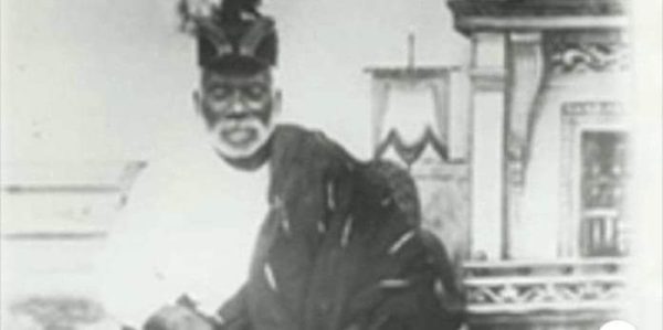 Togbe Tsali, Misterious Surviving Ewe Leader Riding on Crocodile ...